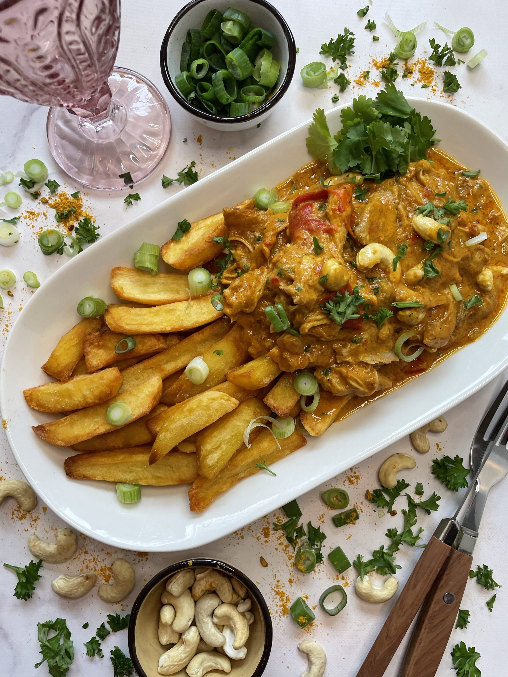 Patatje curry recept | Food Places